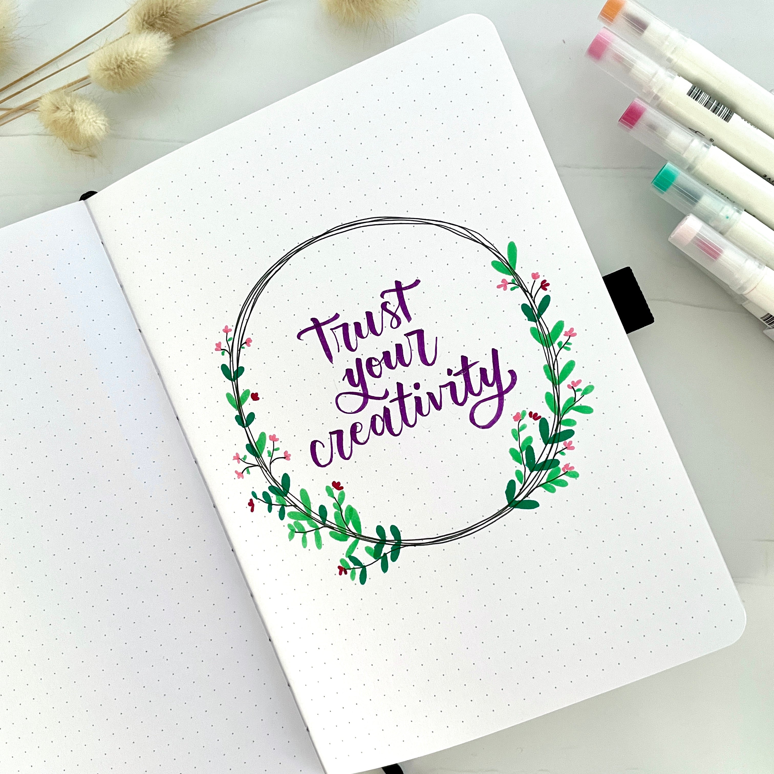 How To Create A Simple Decorative Floral Wreath Using Brush Pens ...